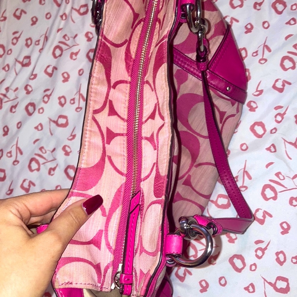 Coach Pink Magenta Y2k Alexandra Signature Chain Tote… - Gem